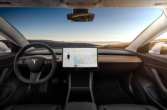 Tesla Launches Model 3 — The Most ‘affordable Tesla Yet Autodeal