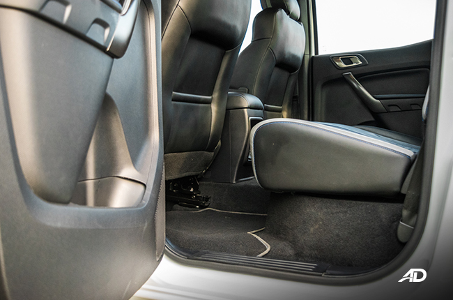 2019 Ford Ranger Raptor Interior & Cargo Space Review | Autodeal ...