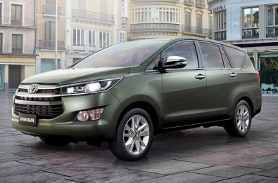 i just saw this at some random meme in fb, but what is this car, this ...