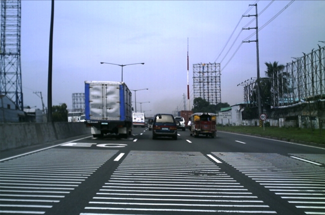 What are those horizontal lines you see on the road for? | AutoDeal