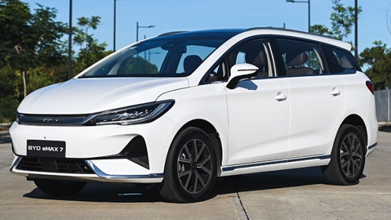BYD eMAX 7 Superior Captain 2025, Philippines Price & Specs | AutoDeal