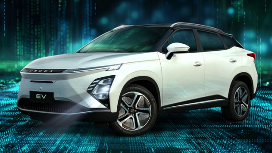 Omoda E5 Lux White-Blue Interior 2025, Philippines Price & Specs | AutoDeal