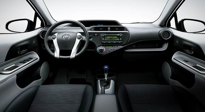 Toyota Prius C 2018, Philippines Price & Specs | AutoDeal