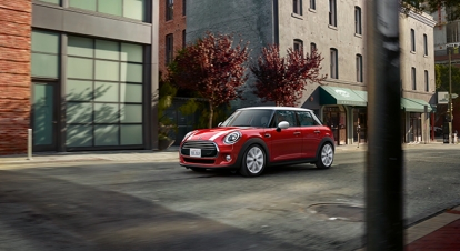 MINI Cooper 5-Door Hatch AT 2019, Philippines Price & Specs | AutoDeal
