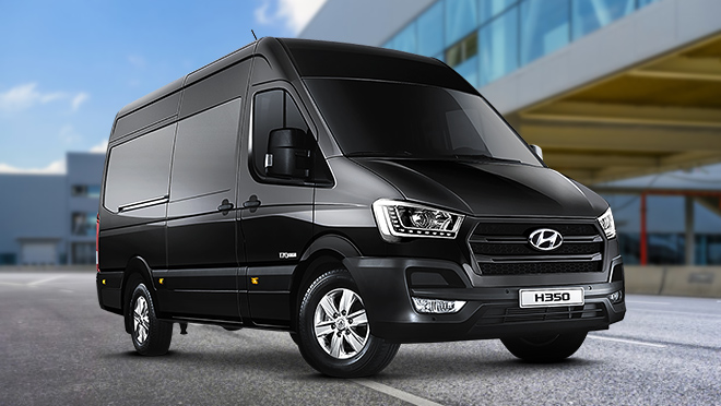 Hyundai H350 Mini Bus 14-seater MT with P300,000 Cash Discount ...