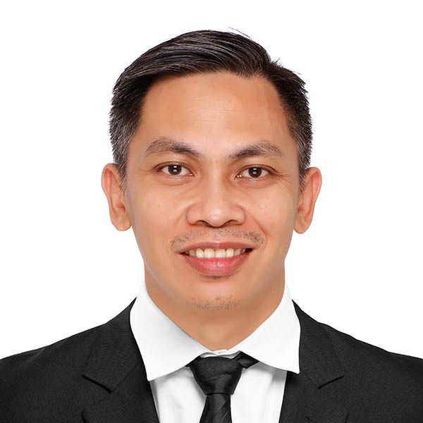 Julius De Guzman is an official sales agent of MG Congressional | AutoDeal.com.ph