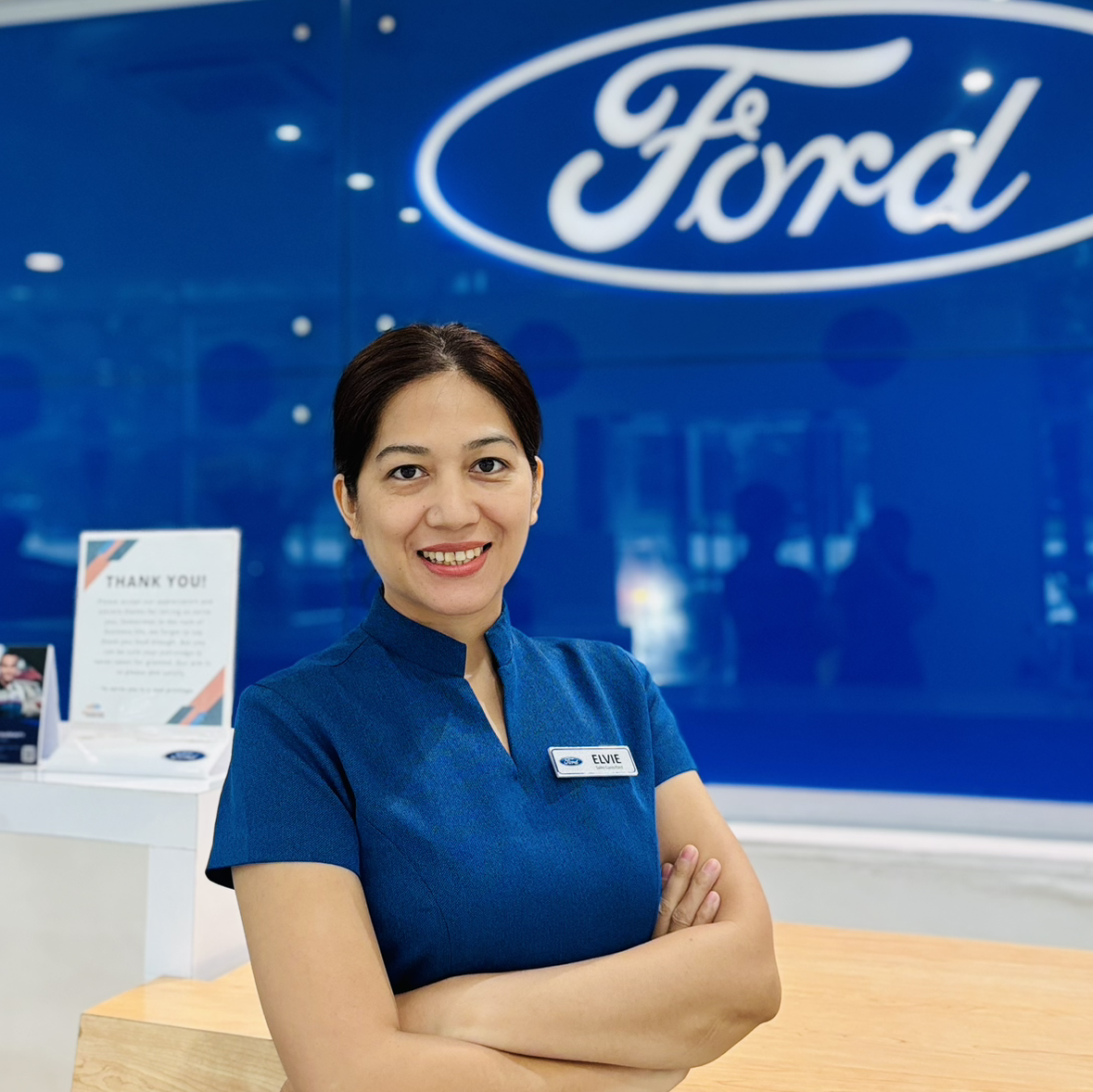 Elvie Aluba is an official sales agent of Ford Alabang | AutoDeal.com.ph
