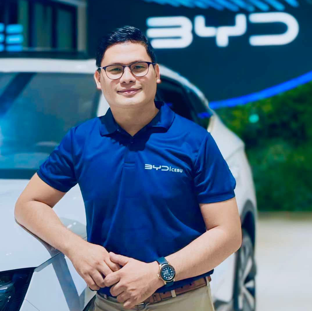 Rey Moldes is an official sales agent of BYD Ayala Center Cebu | AutoDeal.com.ph