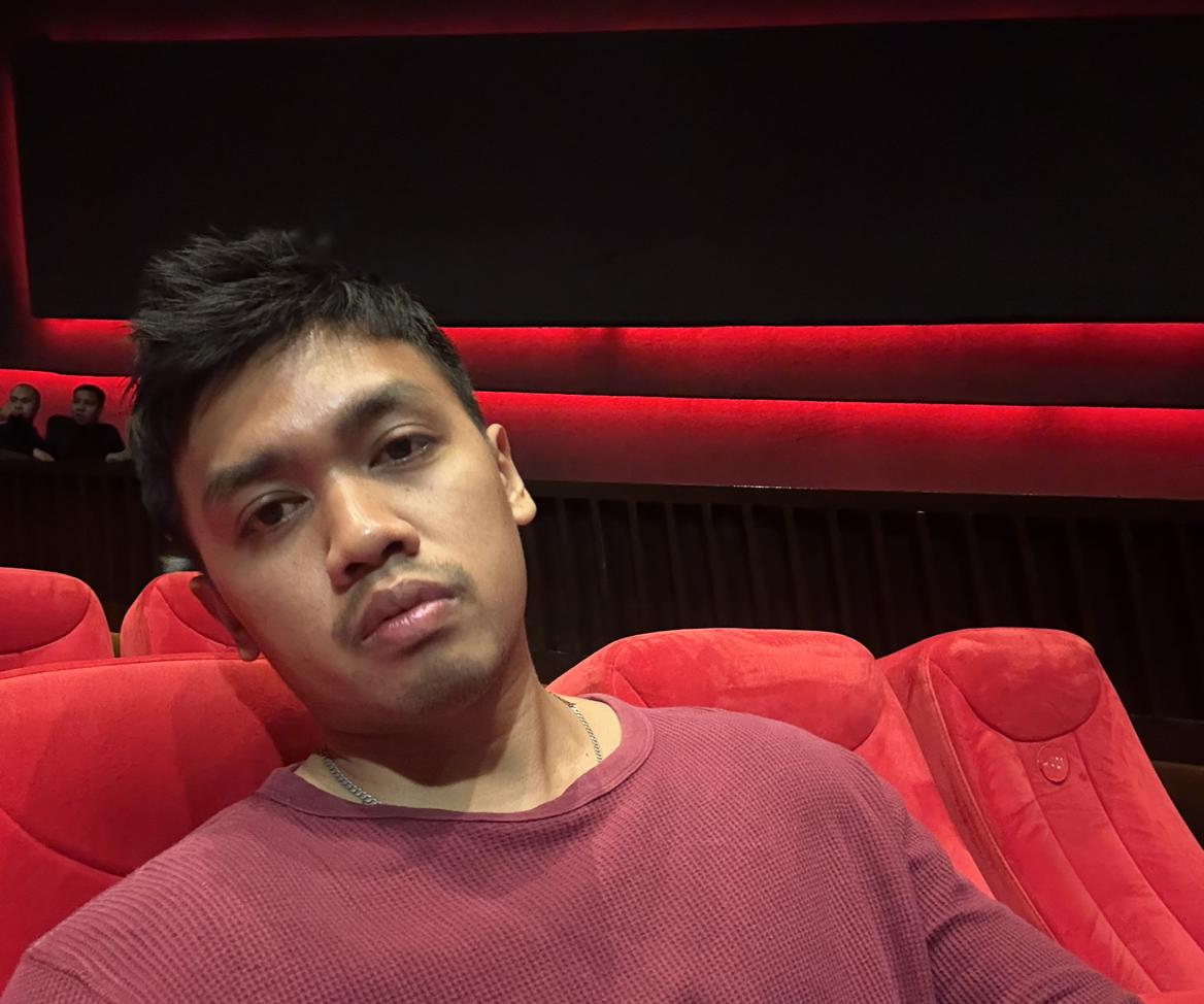 Alex Cosino is an official sales agent of DongFeng EV Alabang ...