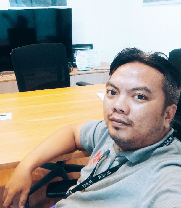 Keith Tenebroso is an official sales agent of JMC Astara, Davao | AutoDeal.com.ph
