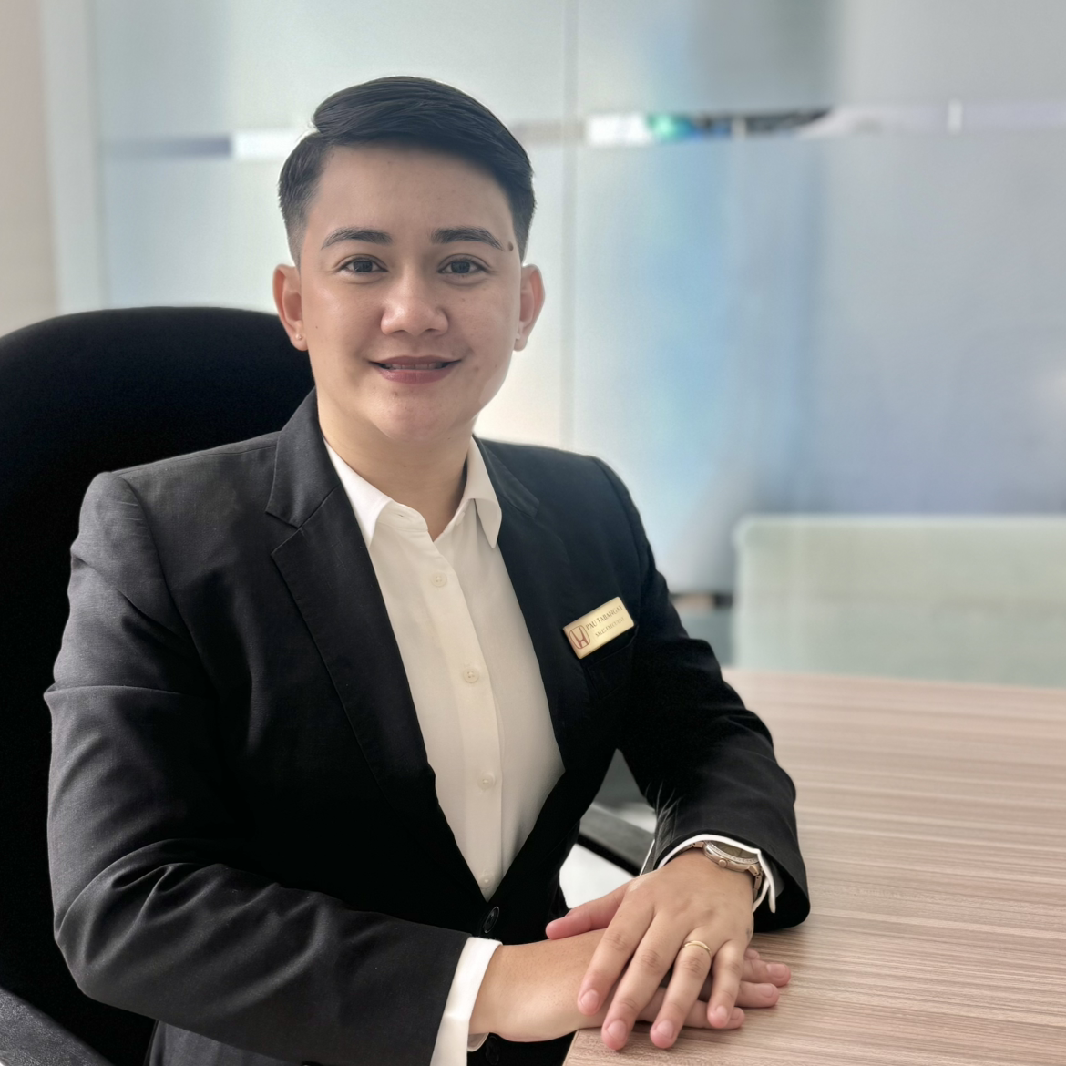Pauline Rayzel Tabangay is an official sales agent of Honda Cars Bacoor | AutoDeal.com.ph