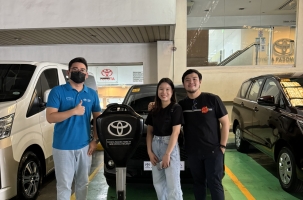 Adrian Paul Canonoy is an official sales agent of Toyota, Pasong Tamo Makati | AutoDeal.com.ph