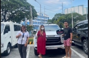 Sarah Piñero is an official sales agent of Isuzu Alabang | AutoDeal.com.ph