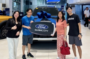 Faith Lim is an official sales agent of Ford Global City | AutoDeal.com.ph