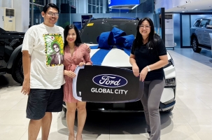 Faith Lim is an official sales agent of Ford Global City | AutoDeal.com.ph
