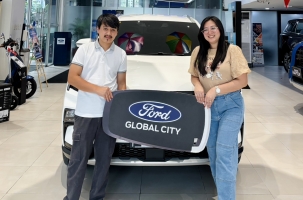 Faith Lim is an official sales agent of Ford Global City | AutoDeal.com.ph