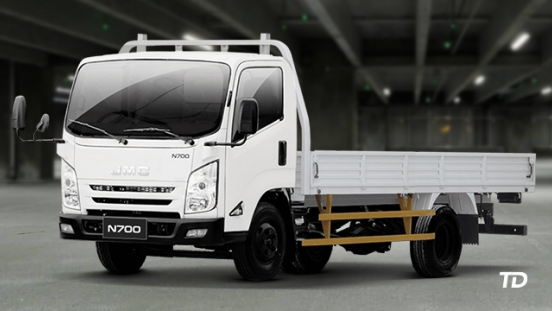 JMC N-Series N700 Cargo 12 ft Single Cab Refrigerated Van -18 Degrees ...