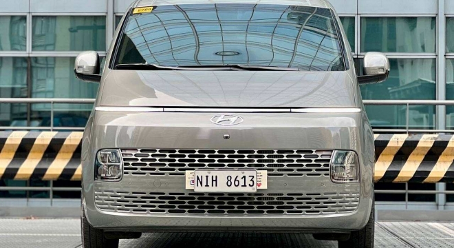 2023 Hyundai Staria GLS 2.2L AT Diesel Used Car For Sale in Makati City ...